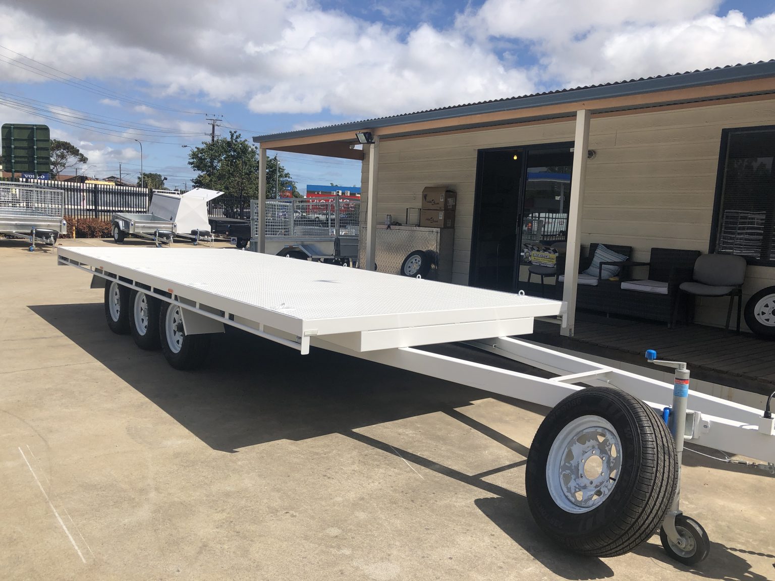 Triple T 3500kg Flat Top Tri-Axle Trailer - Modern Trailers